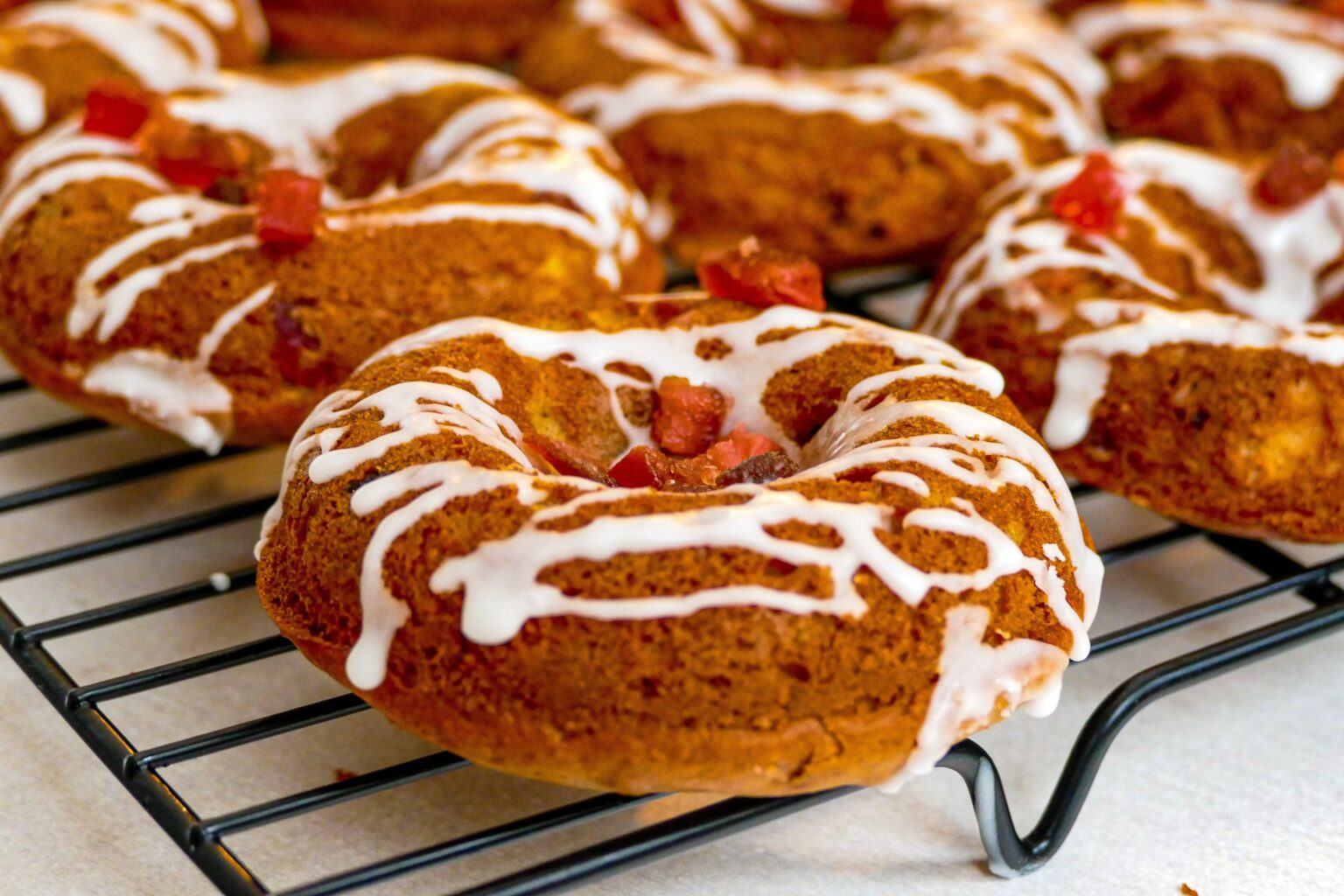 Beignets aux fruits confits cuits au four – UNE MÈRE POULE UN PEU DINGUE